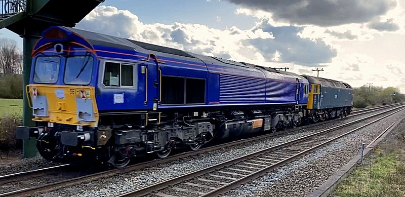 [wnxx] Pictures - 47749 66798 0O66 250321