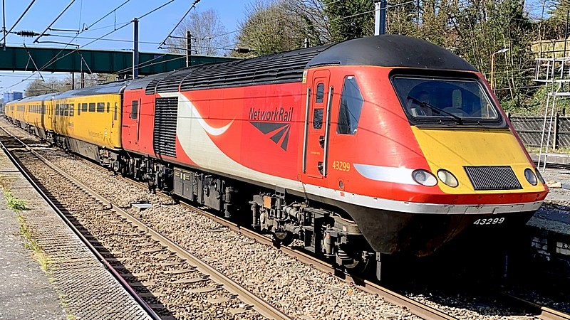 [wnxx] Pictures - 43299 43062 280321-140421