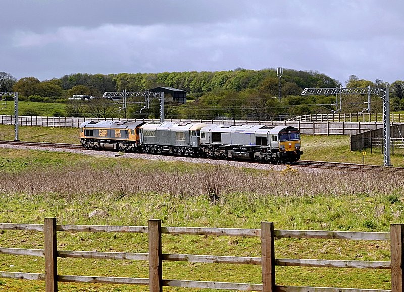 [wnxx] Pictures - 66704 69001 66794 0O69 040521