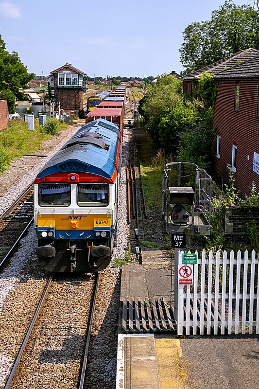 [wnxx] Pictures - 66747 March 220721