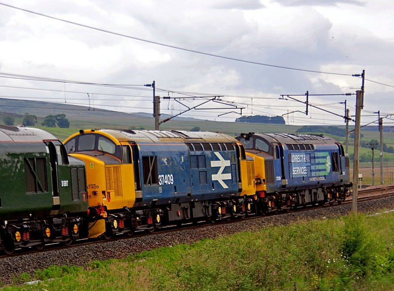 [wnxx] Pictures - 37521 37409 37259 0Z48 010722