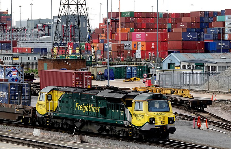 [wnxx] Pictures - 70017 Southampton Maritime 040922