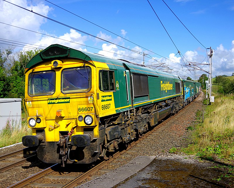 [wnxx] Pictures - 66607 Oxenholme 070922