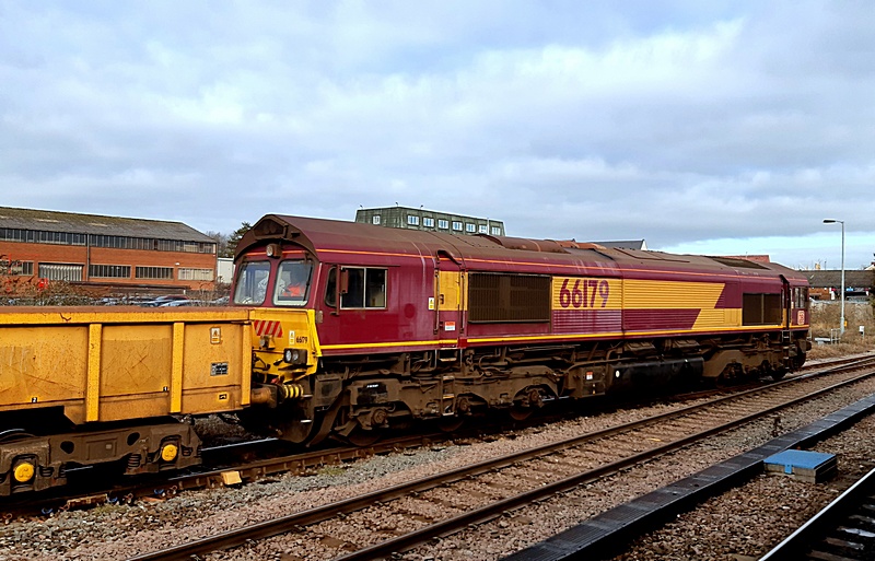 [wnxx] Pictures - 66179 Westbury 260123