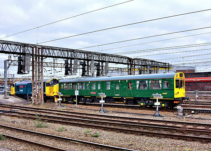 [wnxx] Pictures - 975025 37418 5Z02 020323