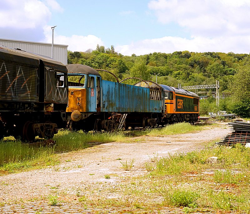 [wnxx] Pictures - 56009 69006 EMD Longport 110523