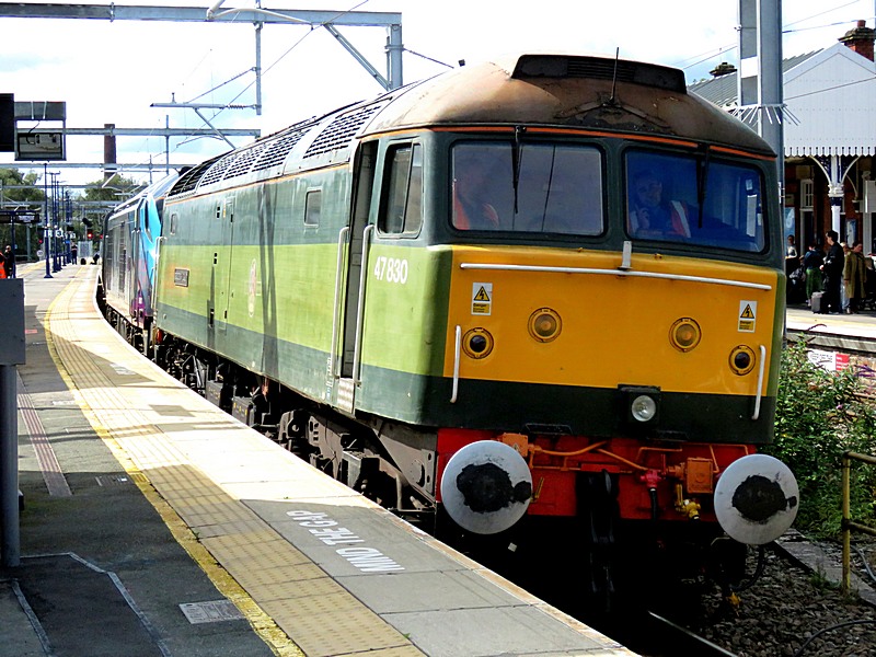 [wnxx] Pictures - 47830 68031 Guide Bridge/Stalybridge 300823