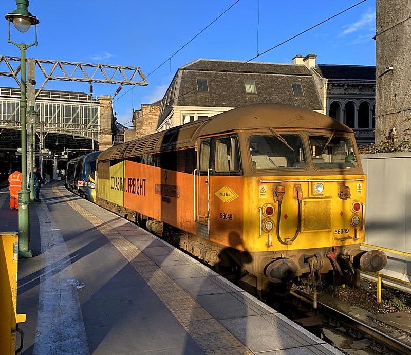 [wnxx] Pictures - 56049 390009 Glasgow Central 011223