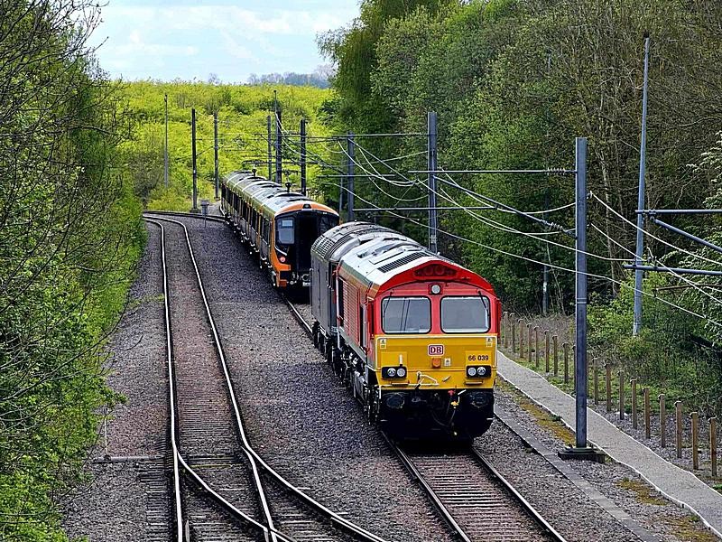 [wnxx] Pictures - 66183 66039 0Z01/66039 66183 57305 730s Old Dalby 260424