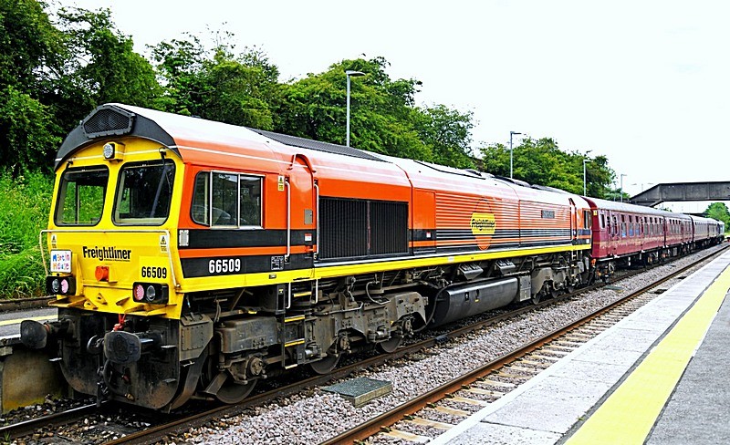 [wnxx] Pictures - 50008 & 20007 The Hanson Hanse 250524 50008 & 66509 ...