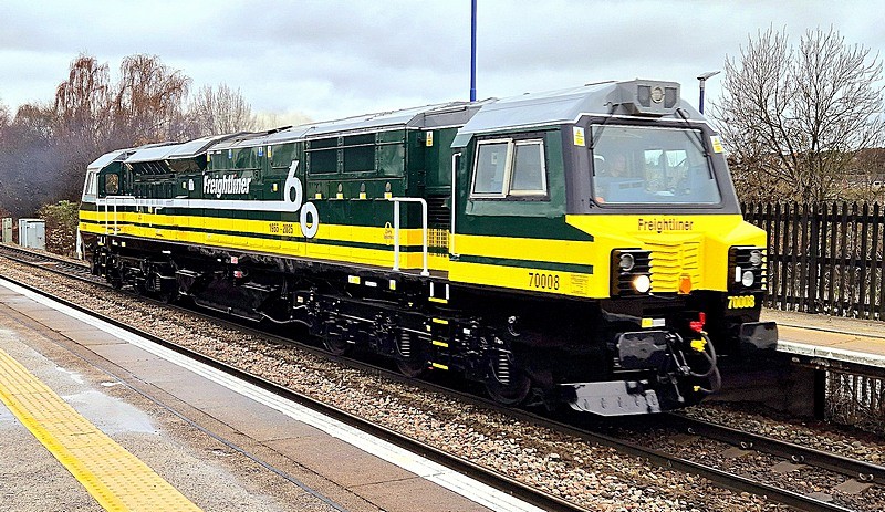 [wnxx] Pictures - 70008 0E08 021224