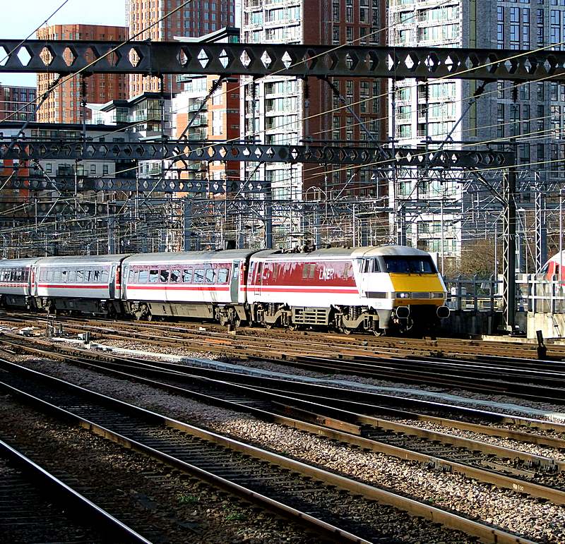 [wnxx] Pictures - 91105 Leeds 241224