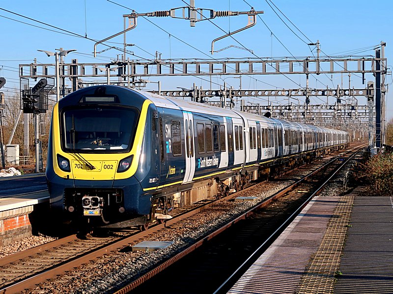 [wnxx] Pictures - 69012 720104 5Q68 030325 69012 701002 5Q91 040325