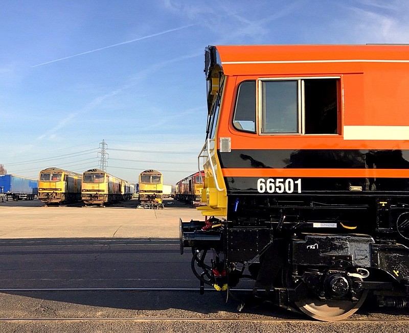 [wnxx] Pictures - 66501 66414 0D01 080325