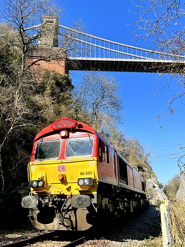 [wnxx] Pictures - 66655 Clifton Bridge 1 180325