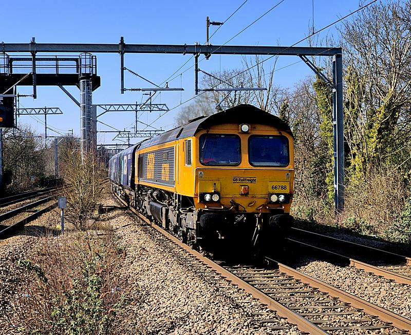 [wnxx] Pictures - 66788 Huyton 190325