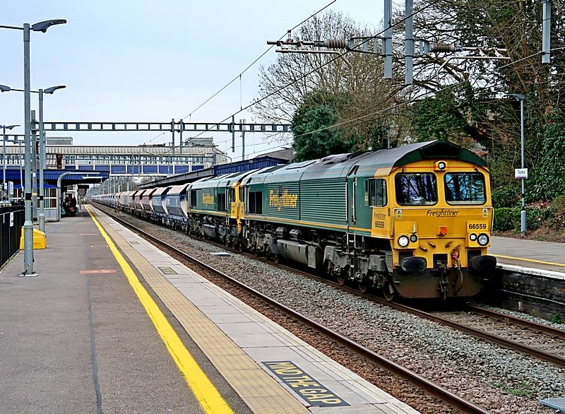 [wnxx] Pictures - Portfolio 010425