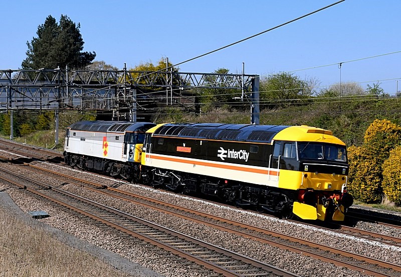 [wnxx] Pictures - 57003 47593 0Z48 100425