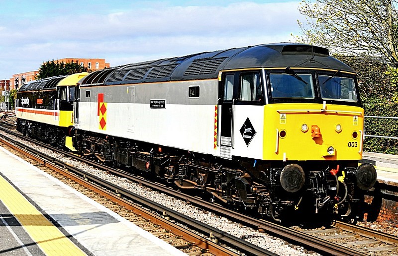 [wnxx] Pictures - 57003 47593 0Z48 100425