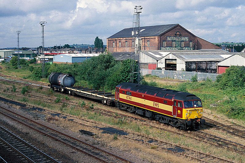 [wnxx] Pictures - 47744 Burton 100702