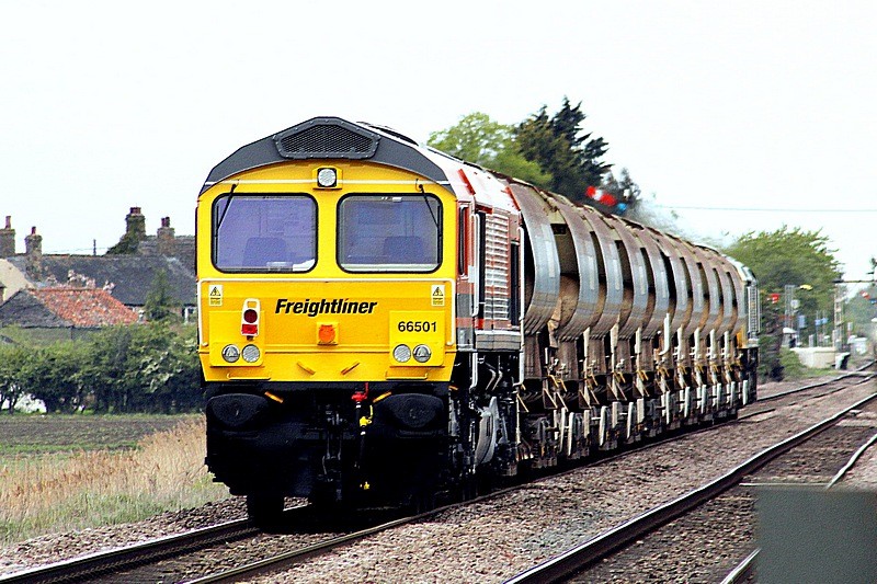 [wnxx] Pictures - 66501 66601 010425-240425