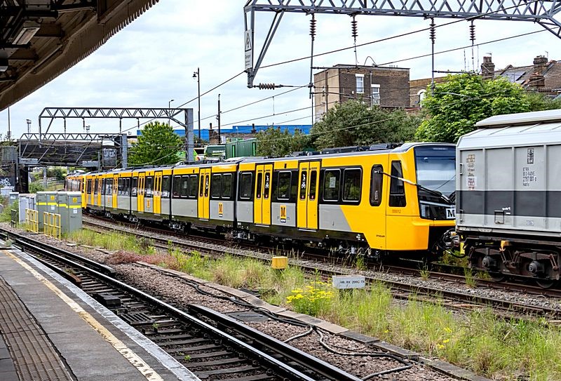 [wnxx] Pictures - 43423 43467 555012 555014 6Q34 080525