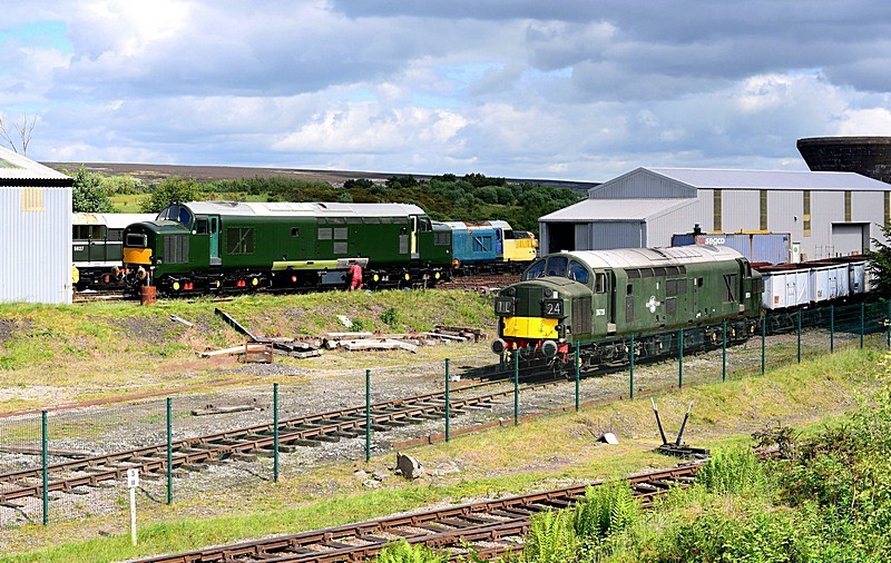 [wnxx] Pictures - 37029 Pontypool & Blaenavon Railway 2505225 ...