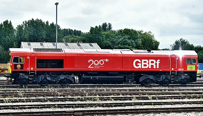 [wnxx] Pictures - 66710 Eastleigh Yard 110625