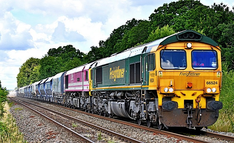 [wnxx] Pictures - Portfolio 040725