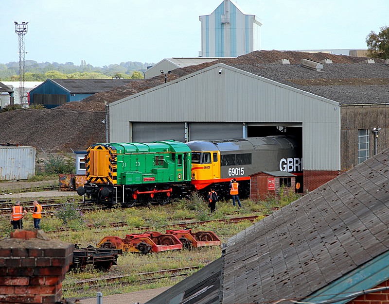 [wnxx] Pictures - 69015 Eastleigh Works 260825